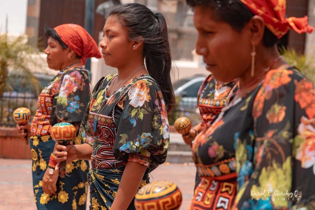 Baile guna en el Casco Antiguo - lacabanga.com
